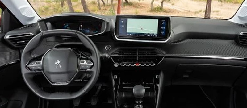 Les voyants du tableau de bord Peugeot 208 clignotent et ne démarrent ...