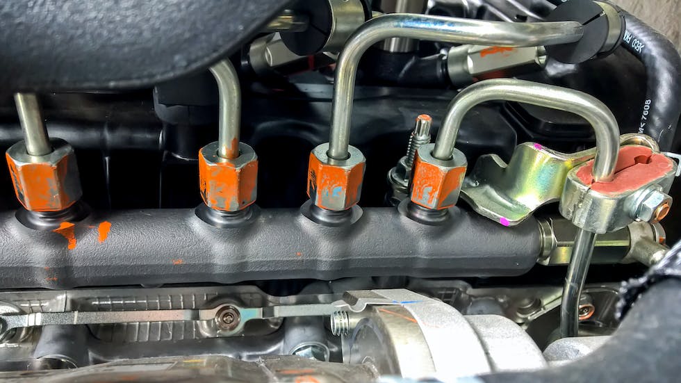 Système d'injection de carburant : définition, fonctions, types et ...